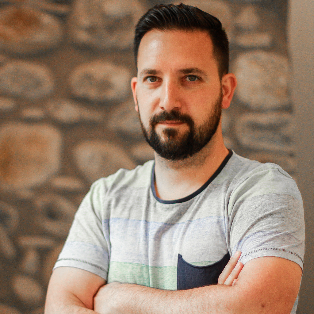 Daniele Palombo - Creative Director Text - NØYLAND | XING