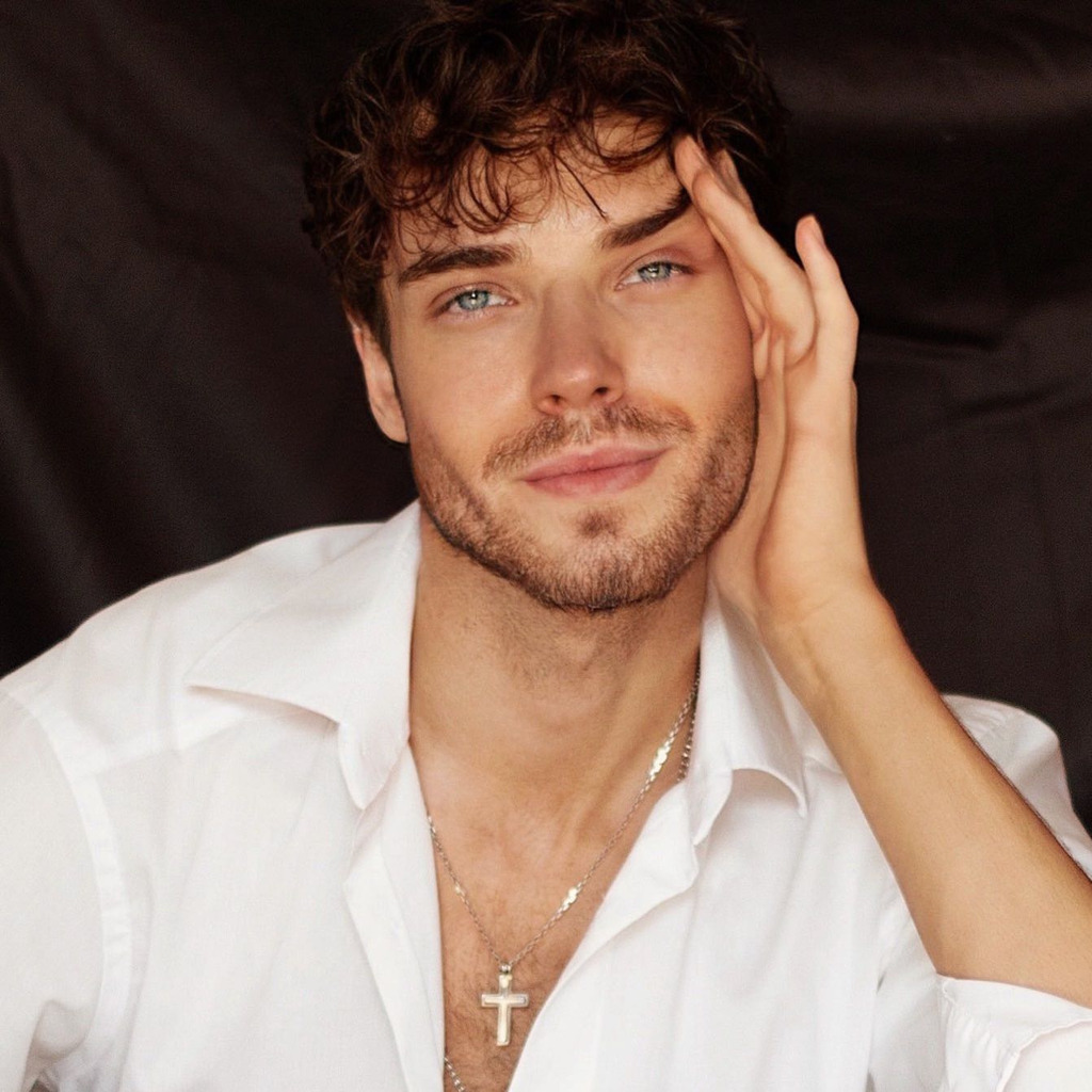 Dominik Auer - Senior Art Director - GROSSE LIEBE Kommunikationsagentur GmbH | XING