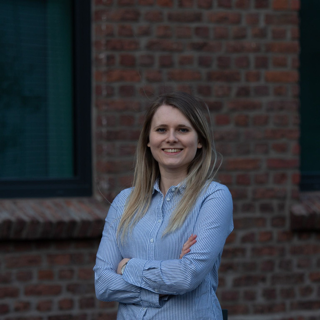 Steiniger aus Mönchengladbach in der Personensuche von Das Telefonbuch