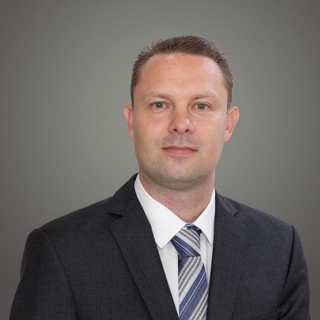 Alexander Hellmann - Produktionsleiter - esmo AG | XING