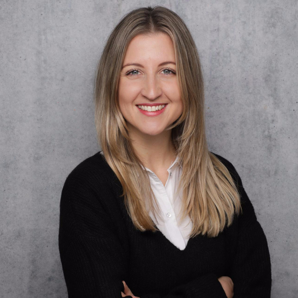 Lisa Dill - Senior Manager Risk & Controls - Linde Material Handling ...