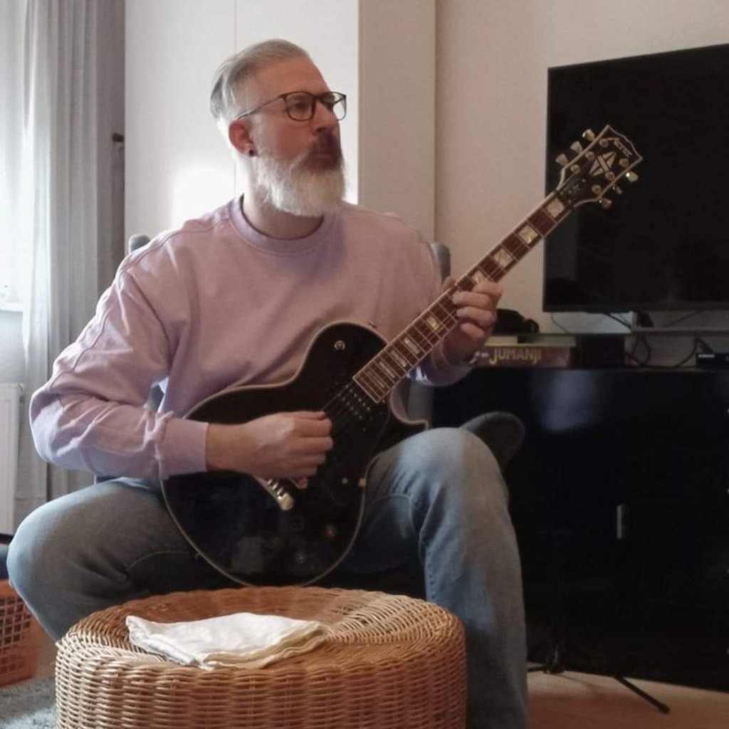 Nick Looschelders - CNC-Bending - Tailorsteel 247 | XING