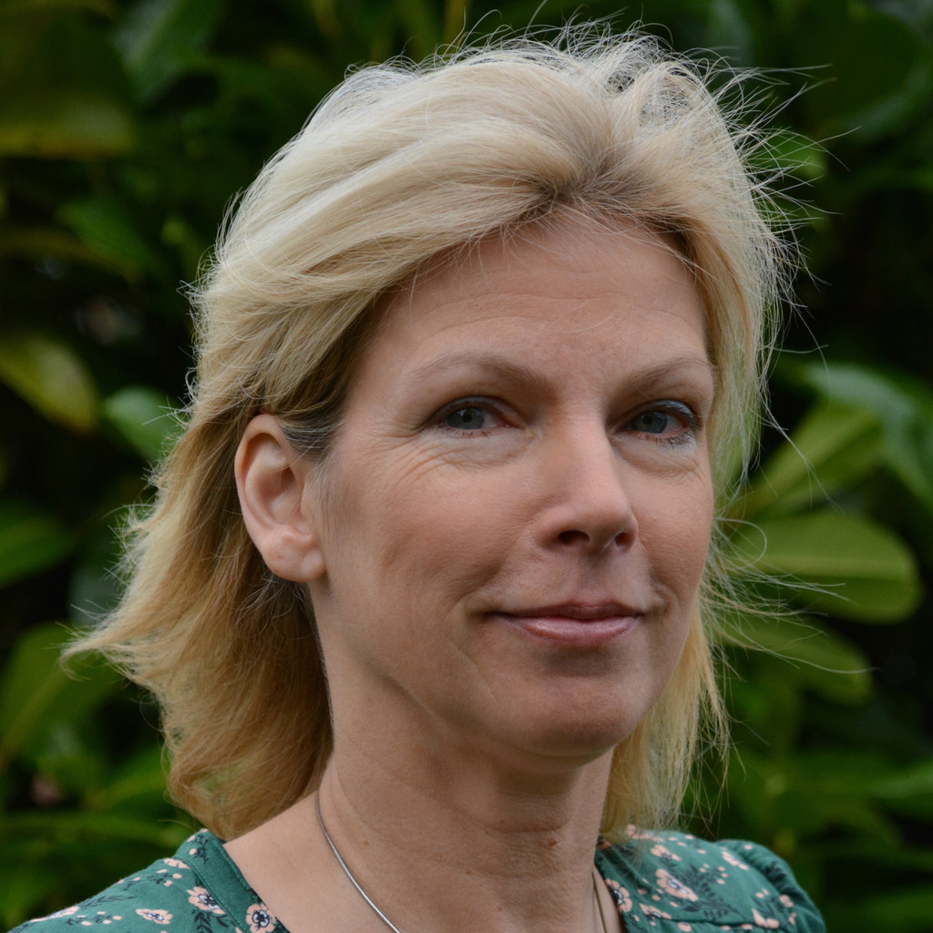 Lisa Goldmann's Instagram, Twitter & Facebook on IDCrawl