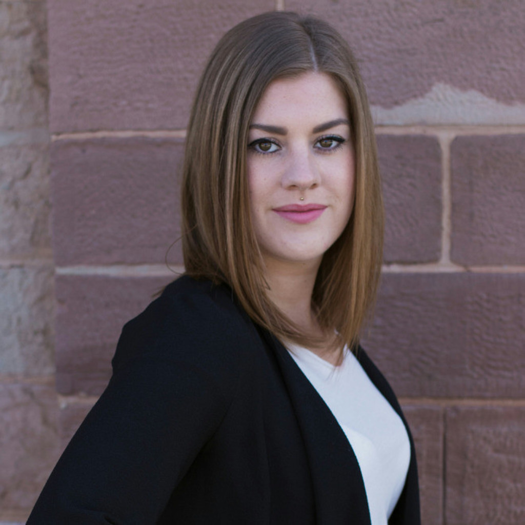 Julia Schuler - Visual Merchandiser ( adidas & reebok ) - cip marketing ...