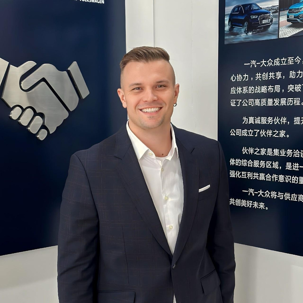 Alexander Ron - Expert IT (Expatriate) - FAW-Volkswagen Automotive Co ...