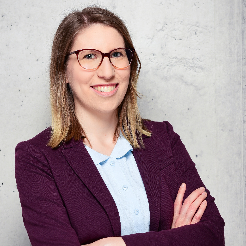 Cynthia Reeg - Spezialistin Organisationsabteilung - Wissenschaftsstadt ...