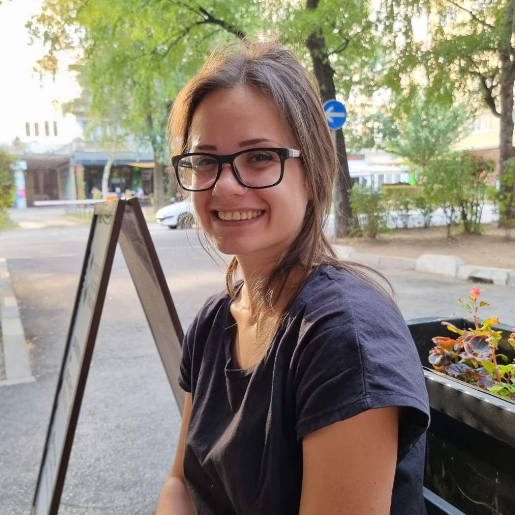 Emina Durakovic - Pharmaceutical Research Analyst - PharmaForce ...