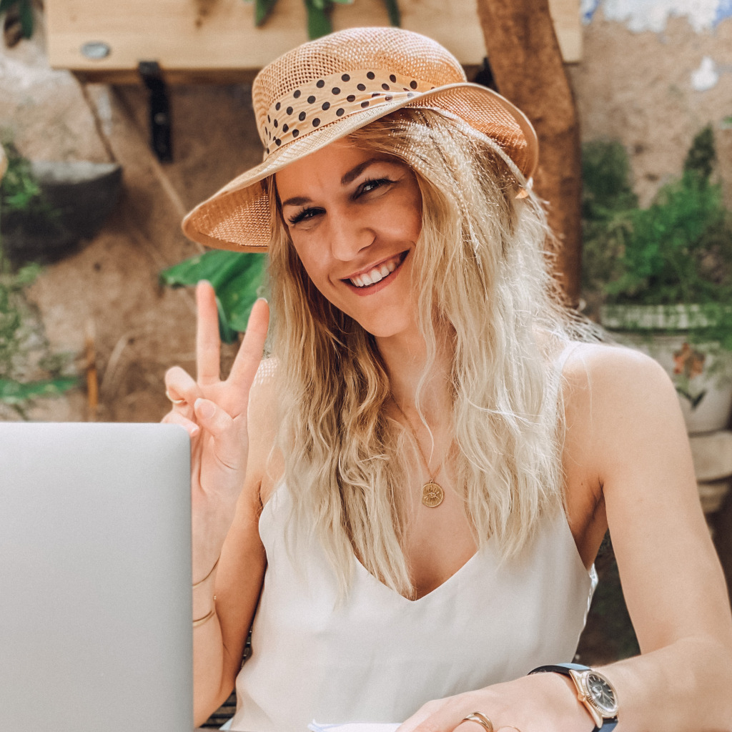 Laura Timm - Wie du deine Berufung zum Beruf machst & zahlende Coachees ...