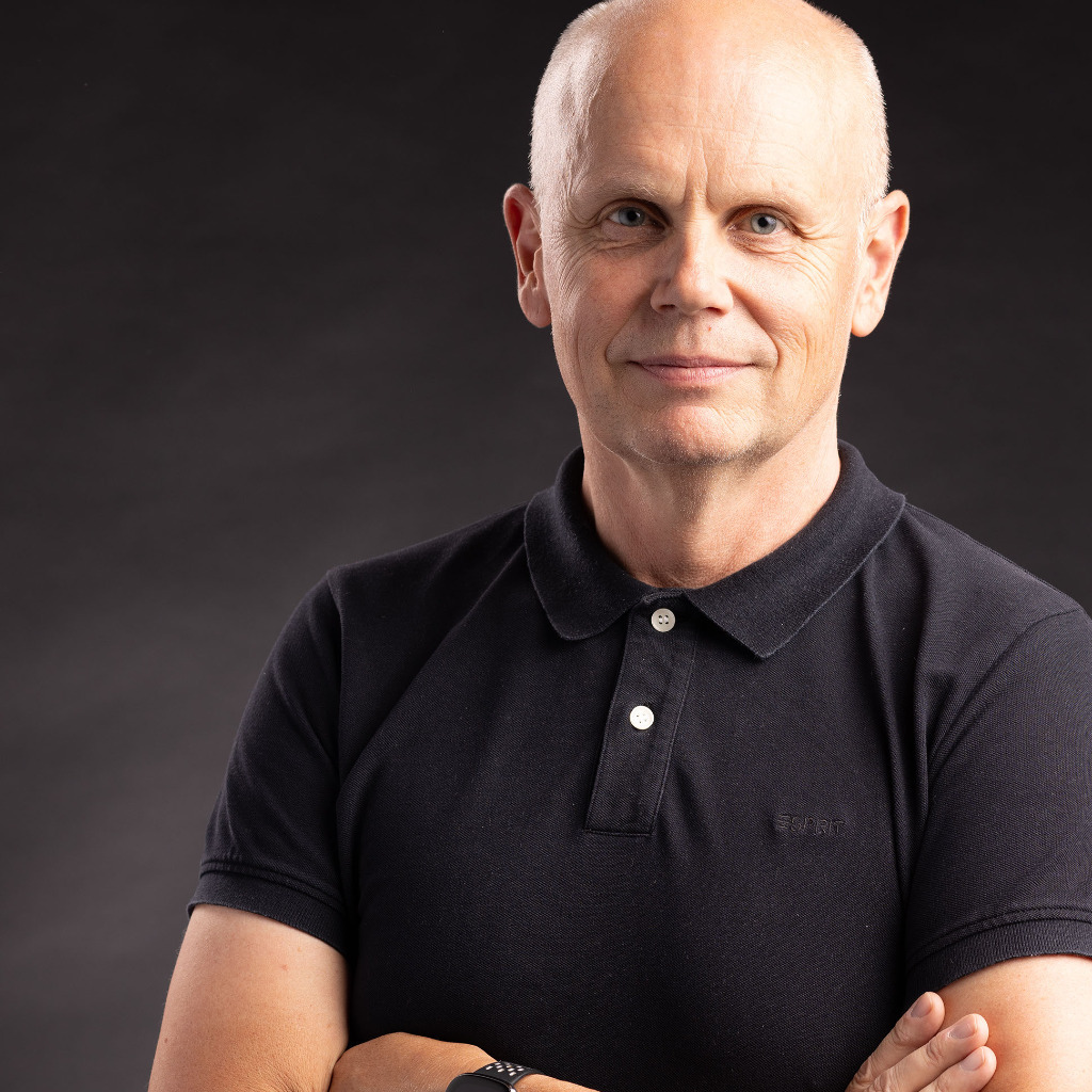 Thomas Wallner - Produkt- und Innovationsmarketing - DRÄXLMAIER Group | XING