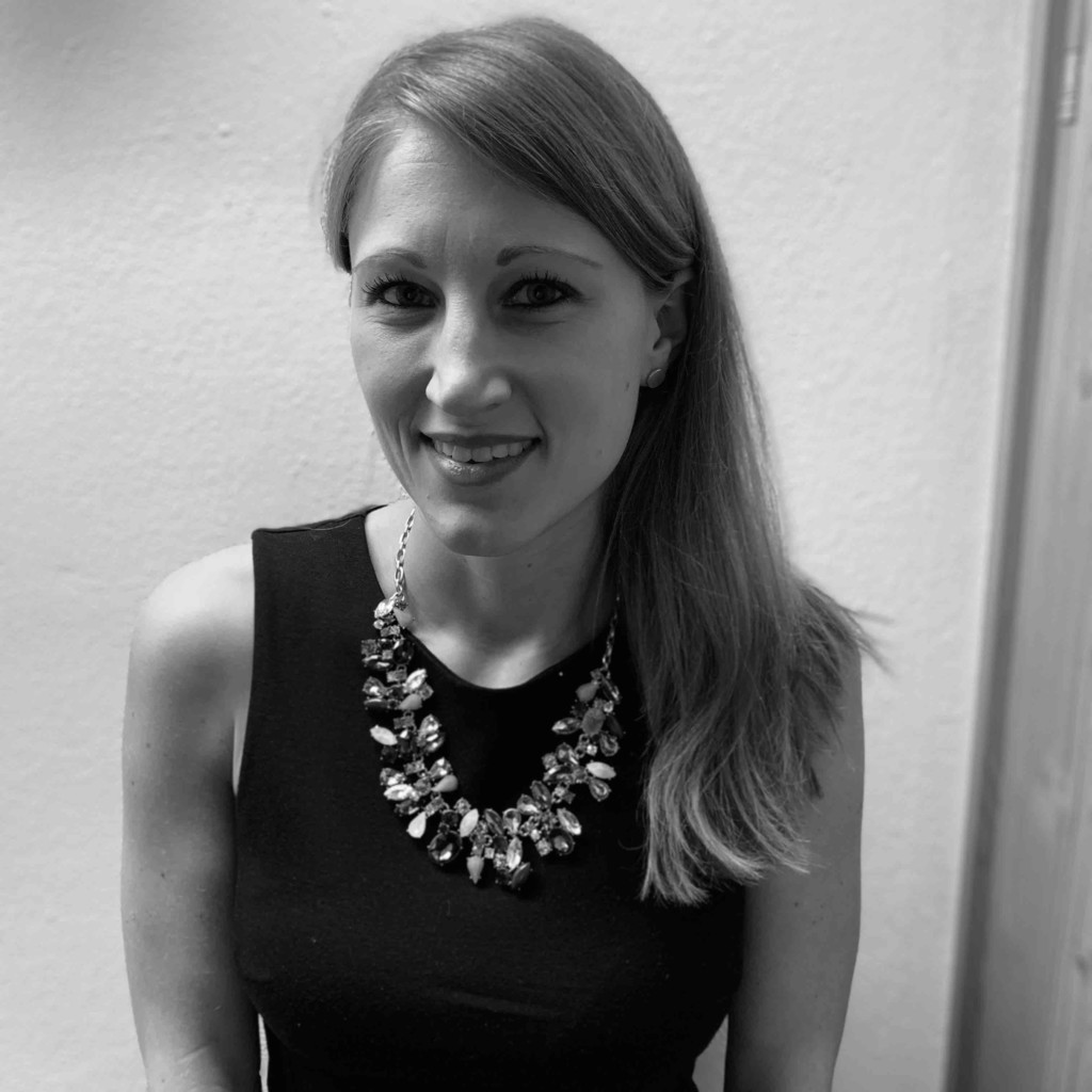 Sandra Franz - Apothekerin - Marien Apotheke Moorenweis | XING