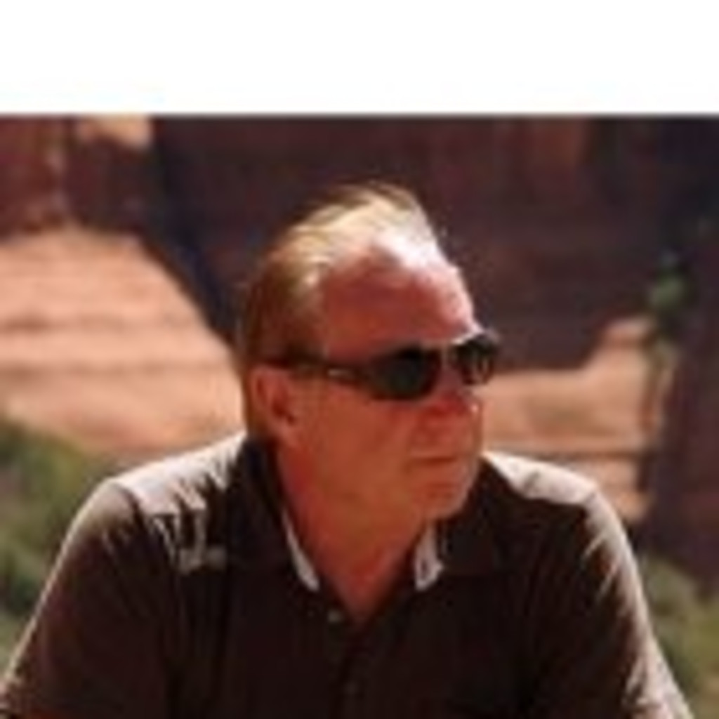 Peter Bienkowski - Certified Yoga Teacher - Yoga Therapy | XING