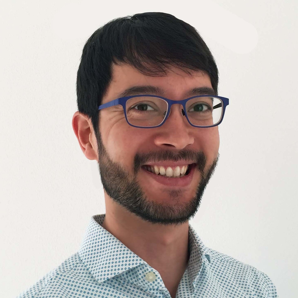 Julian Ang - Director Usability & Design - Brainlab AG | XING