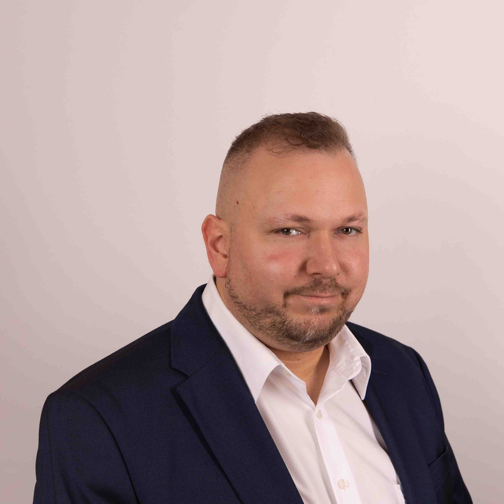 Christian Weiss - Finance Administrator & Fuhrparkmanager - ASSA ABLOY ...