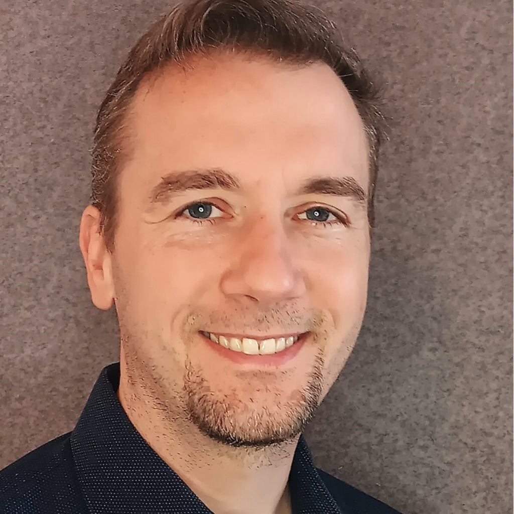 Florian Wiegand - Head of Extraction / Leiter Extraktion und ...