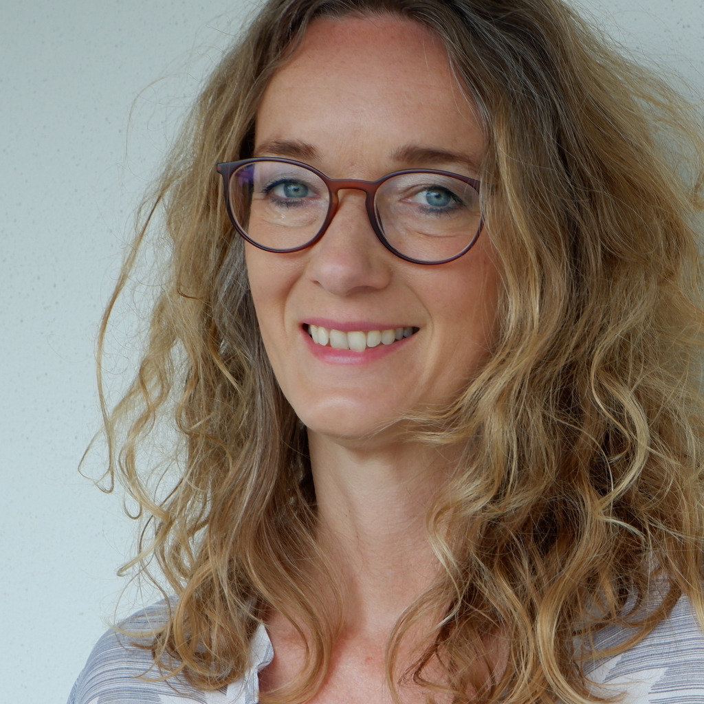 Dipl.-Ing. Andrea Wunderlich - Projektleitung Schulbau - HOWOGE Wohnungsbaugesellschaft mbH | XING