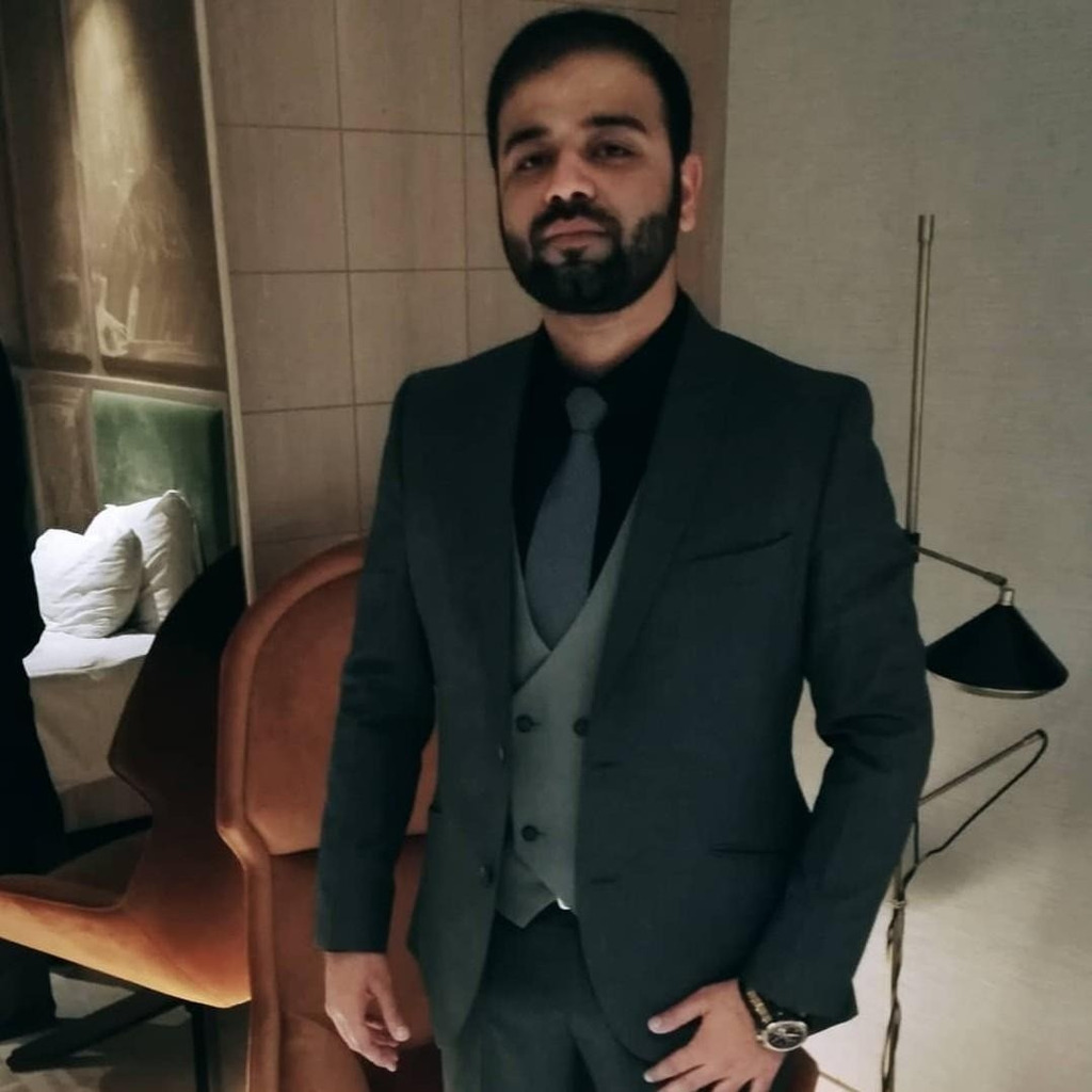 Salman Subhani - Senior Analyst - Deutsche Bank AG | XING