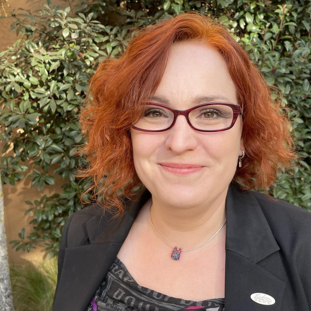 Barbara Peukert - Leitung Einkauf - Phantasialand | XING