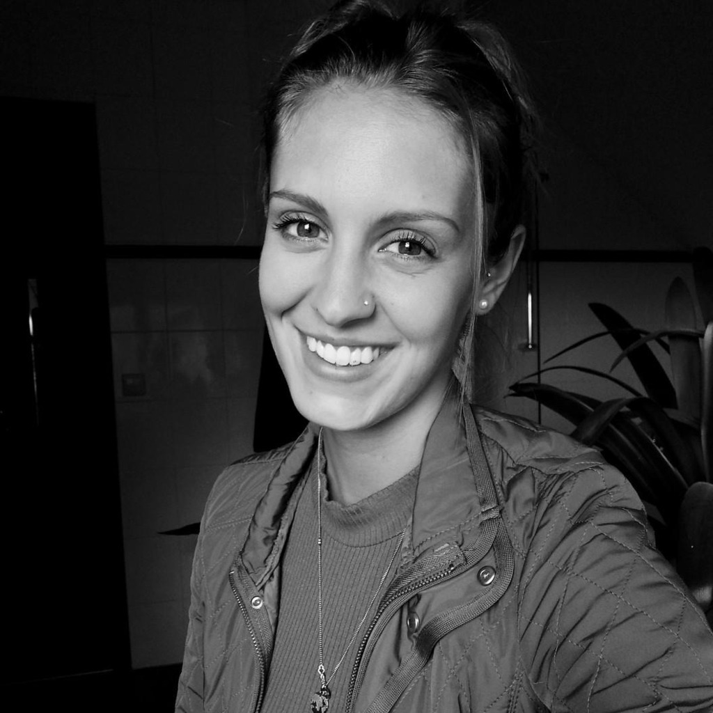 Sarah Rex - Großhandelskauffrau, spezialisiert auf Spedition und ...