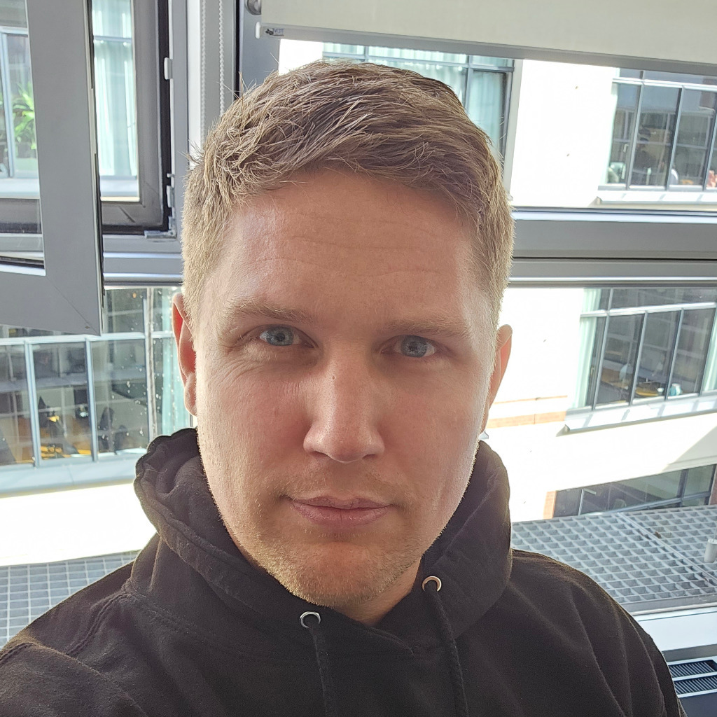 Bastian aus Kiel in der Personensuche von Das Telefonbuch