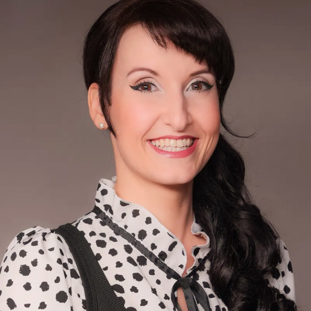 Susann Haufe - Leitung - Salonfähig | XING