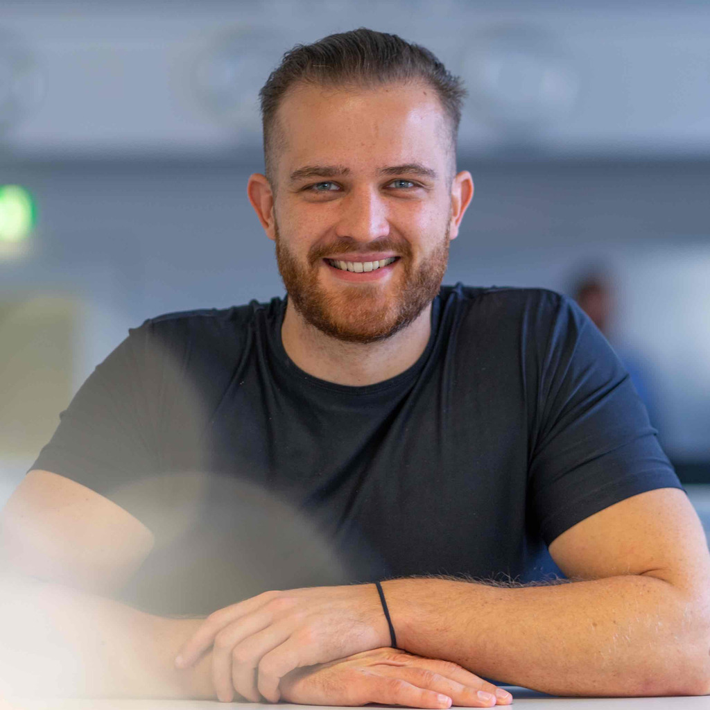 Jonas Fiebich - Business Development AI Sales Tools & Sales Enablement - KUKA | XING