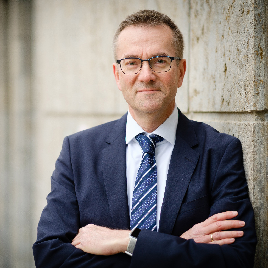 Michael Hahn - Head of Special Projects, Testing and Prototypes ...