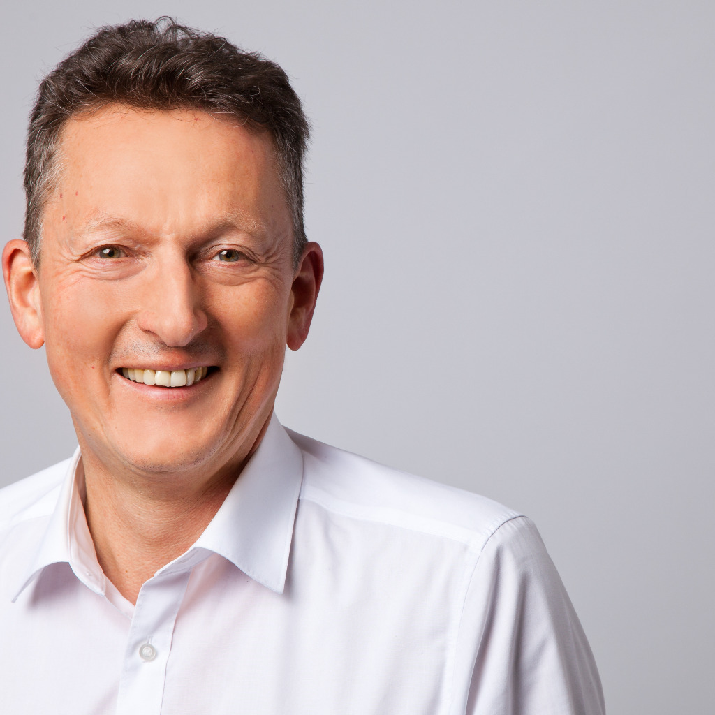 Volker Engelhardt - Geschäftsführer - Engelhardt Finanz Service GmbH | XING