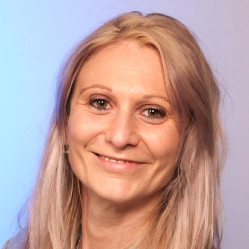 Stephanie Gierke - Pflegehilfskraft - Zwinscher Pflegedienst | XING