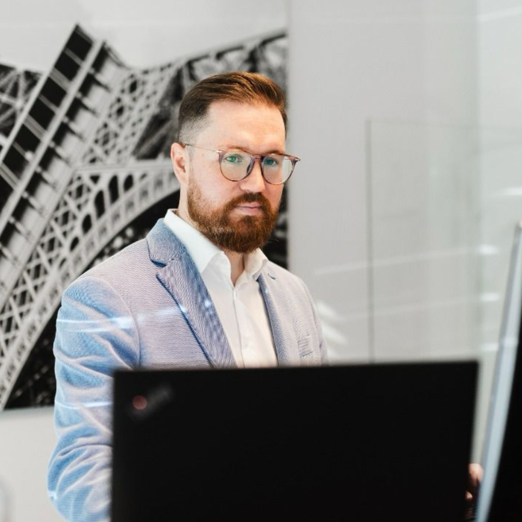 Ing. Lucas Herrmann - Senior Consultant - ISFM - Institut für Site und ...