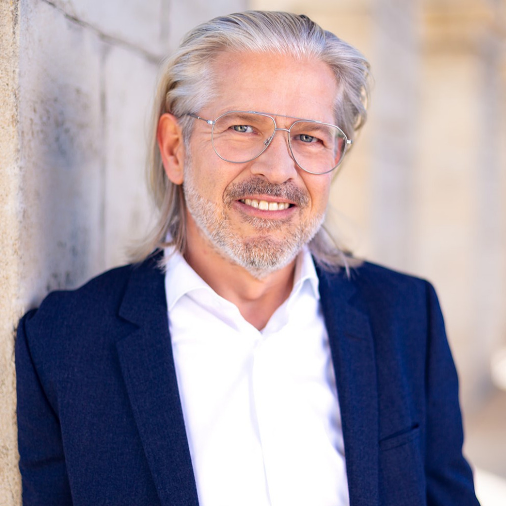 Armin-Alexander Fritz - Regionaldirektor in Kooperation mit der Fonds ...