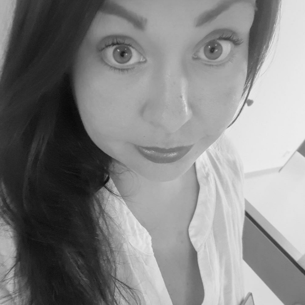 Stefanie Fuchs - Gesundheits- und Krankenpflegerin, Wundexpertin ...