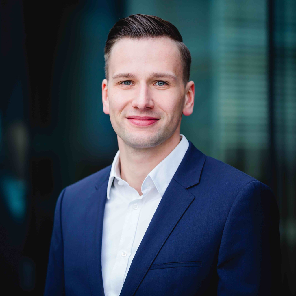 Alexander Ries - Entwicklungsingenieur Tanksysteme - Dr. Ing. h.c. F ...