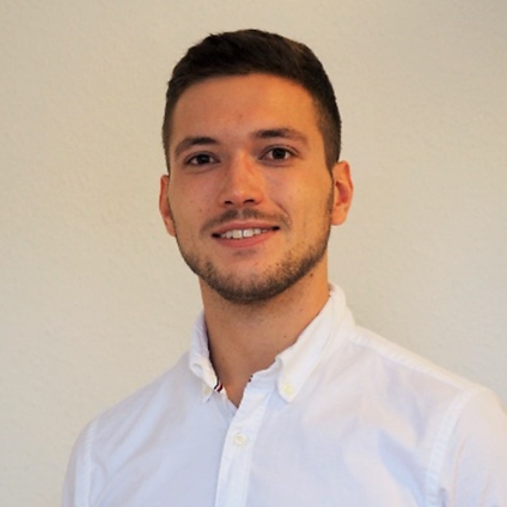 Samuel Hoffmann - Shift Manager - Amazon | XING