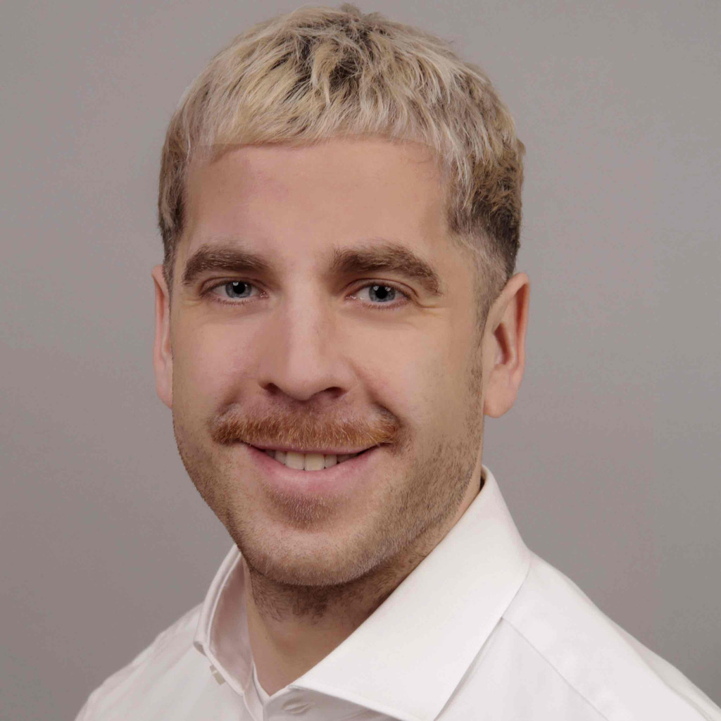 Simon Schellbach - Disponent - HGK Dry Shipping GmbH | XING