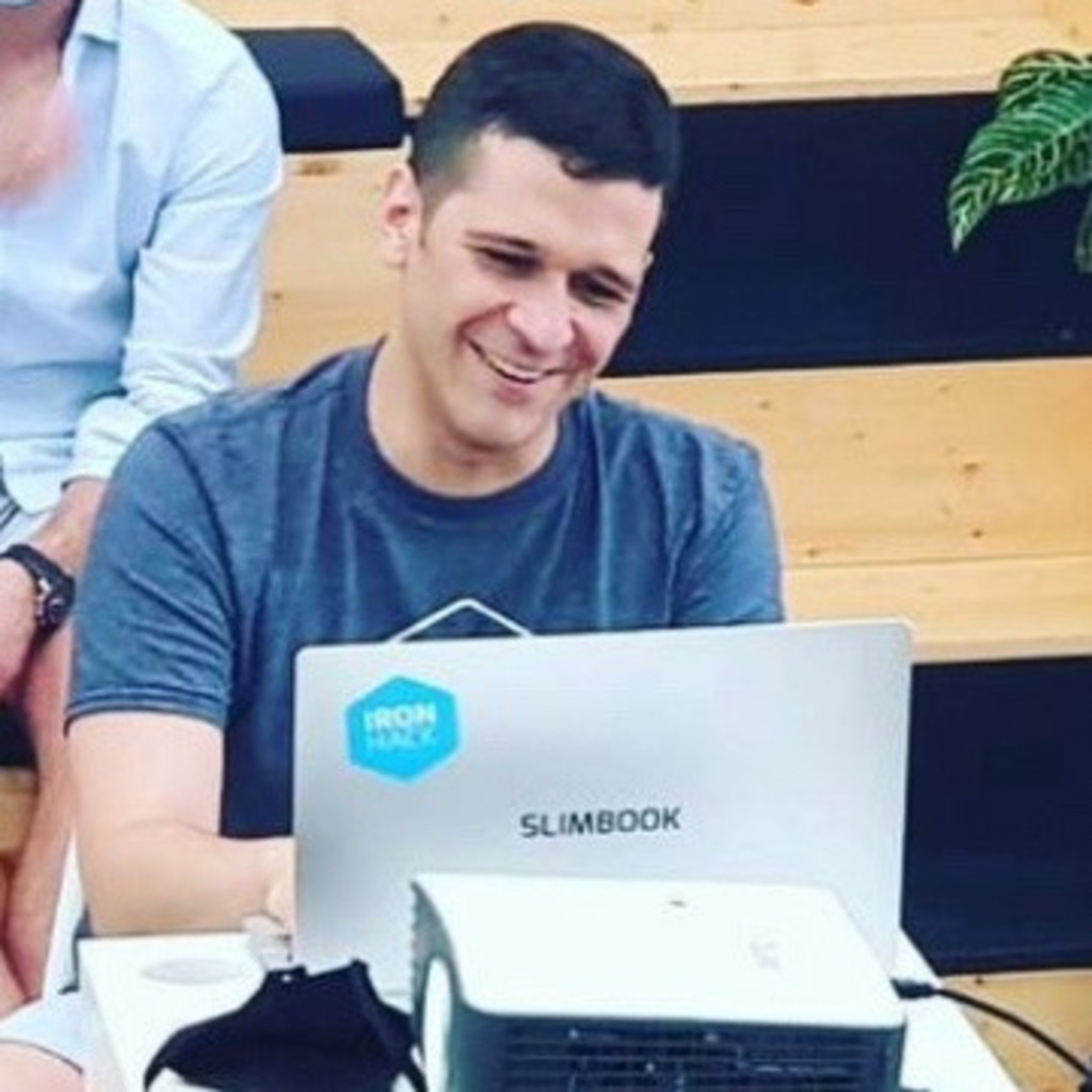 Roberto Gonzalez - Fullstack Developer - Axpe Consulting | XING