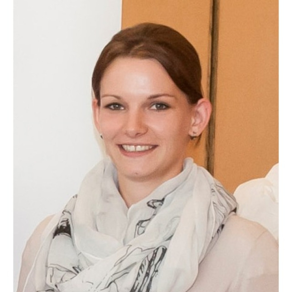 Gwendolin Hammer - Ansprechpartnerin Kitaverpflegung Unterfranken - Amt ...