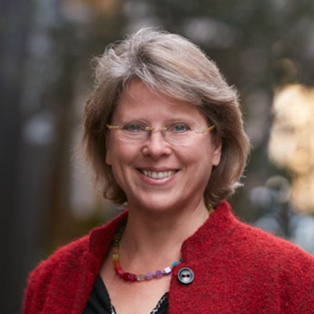 Sabine Fischer's Instagram, Twitter & Facebook on IDCrawl