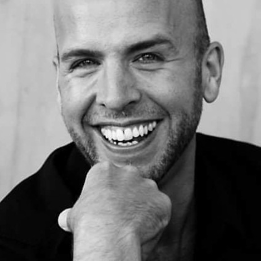 Thomas Ruoff-Herrera - SELBSTSTÄNDIG, THEATER, EVENTS, TV ...