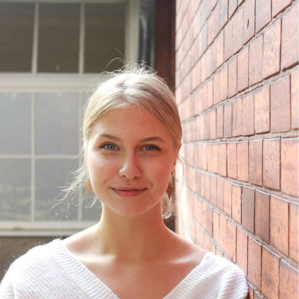 Anna Blitzner - Online Marketing Managerin - Berlin Tourismus ...