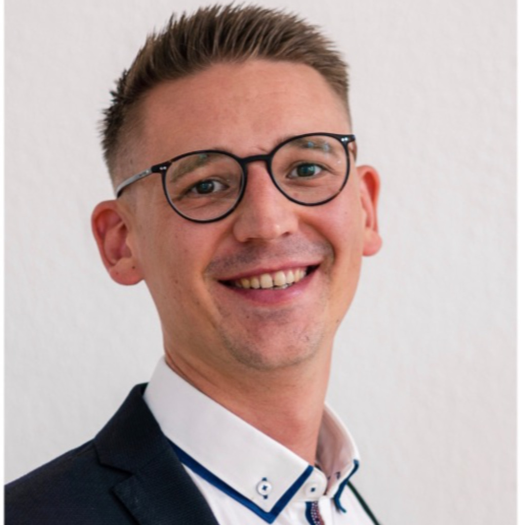 Alexander Bernhardt - Hostelmanager - Intra Muros Boutique Hostel | XING