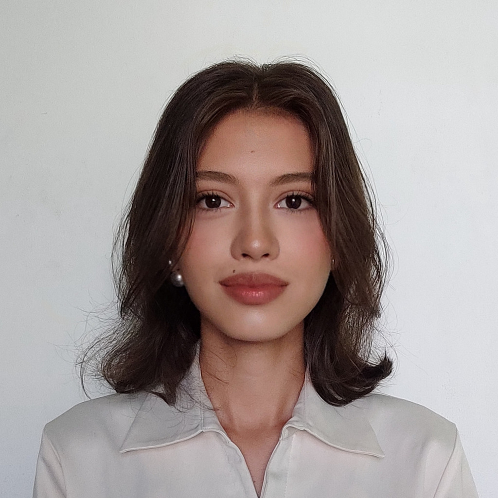 Elizabeth Sibala - Graduate Student - arbeitssuchend - unemployed | XING