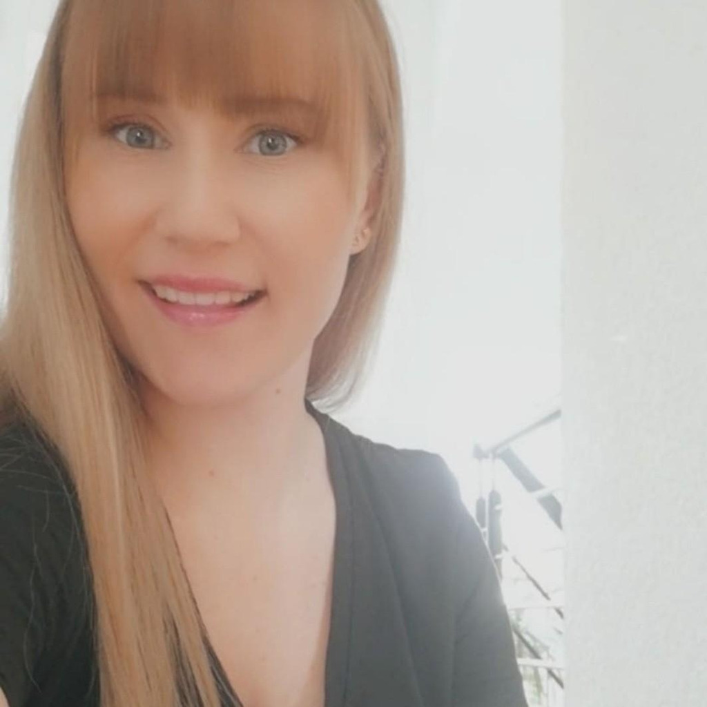 Alice Pauly - Bekleidungstechnikerin - Volksbank Darmstadt Mainz eG | XING