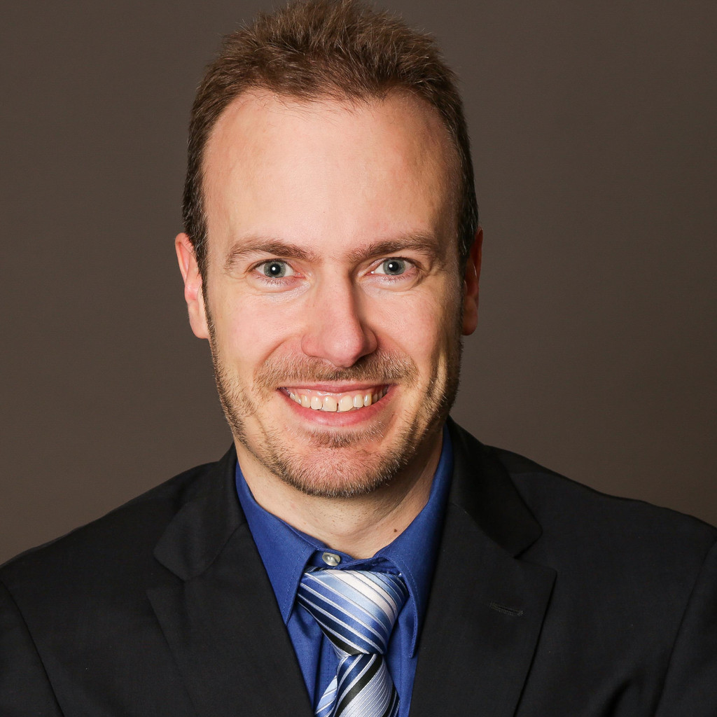 Thomas Schröder - Modellbasierte Software Entwicklung - SMA Solar ...