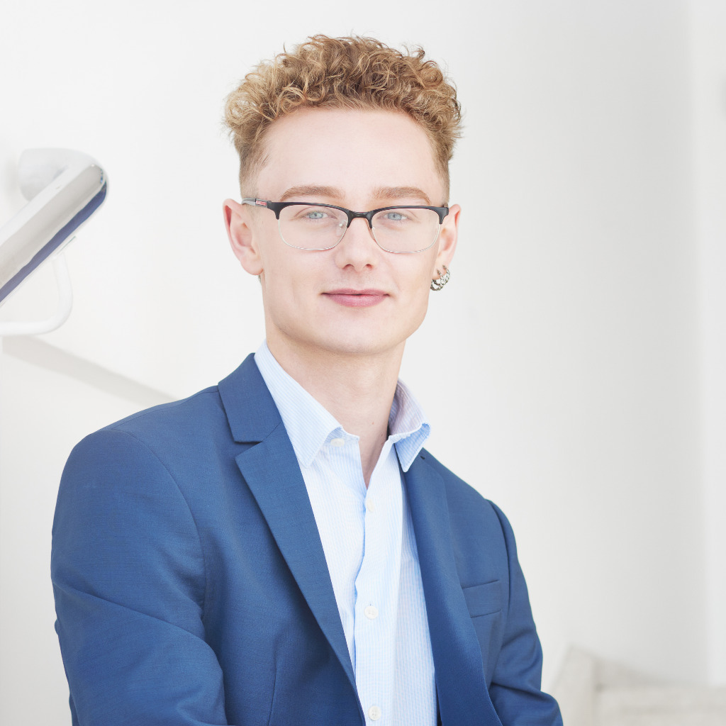 Jonathan King - Associate Search Consultant - Haybury | XING