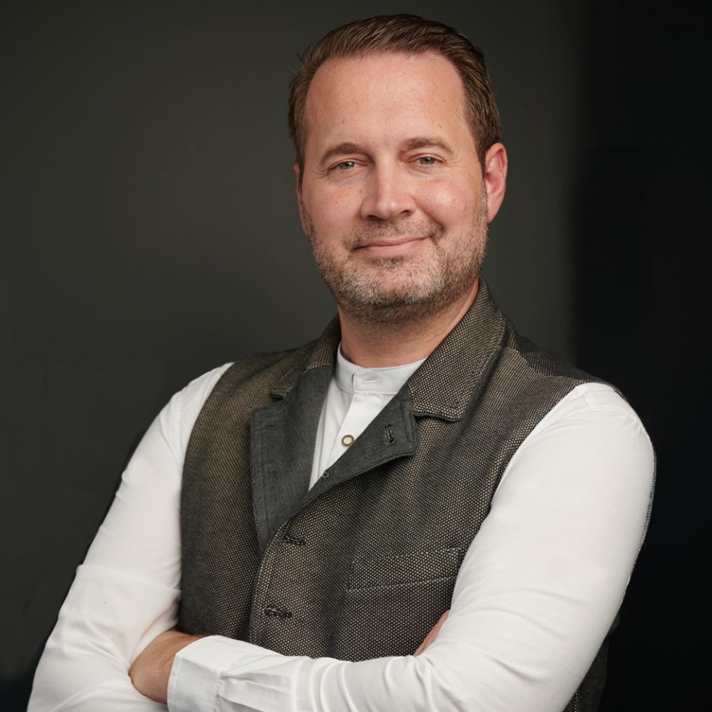 Jan Patrick Wolters - Inhaber - WOLTERS group | XING