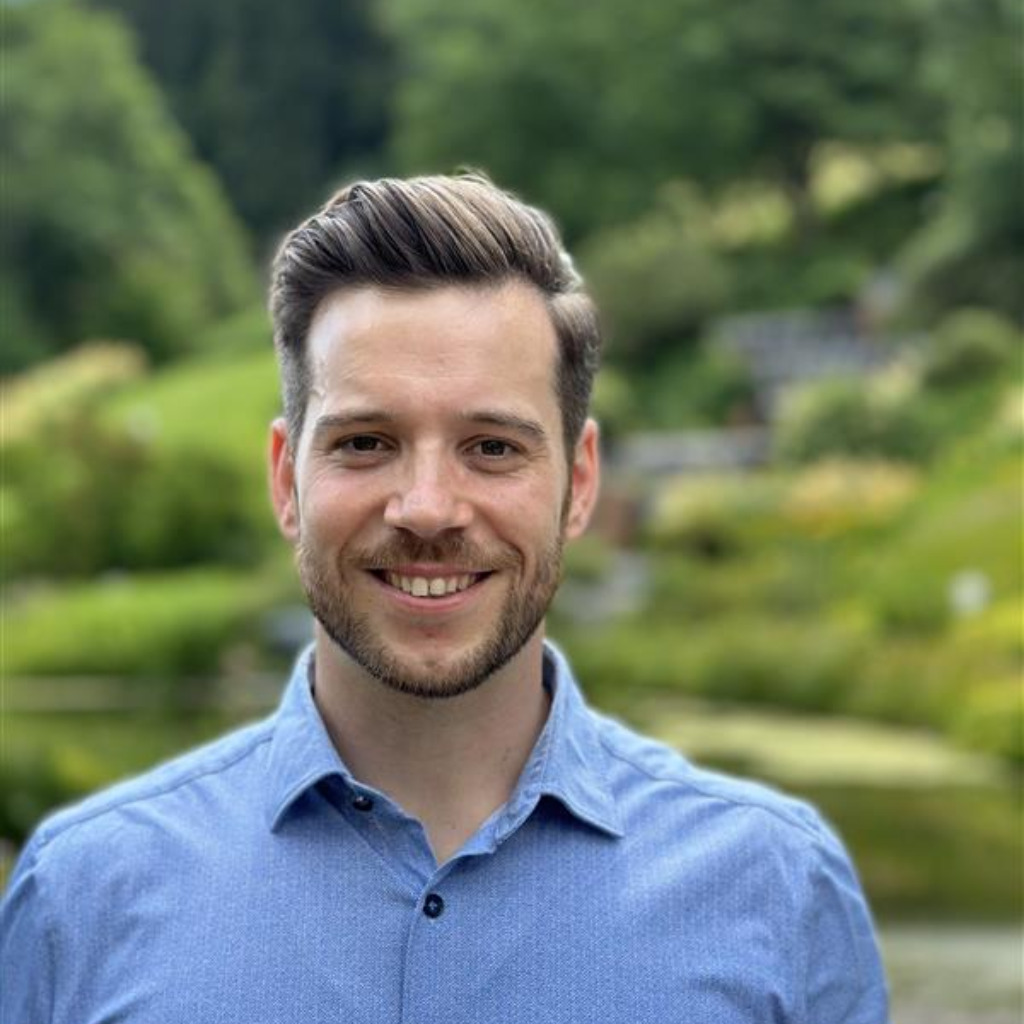 Dominik Hanke - Product Specialist - Photomask Equipment - SÜSS ...