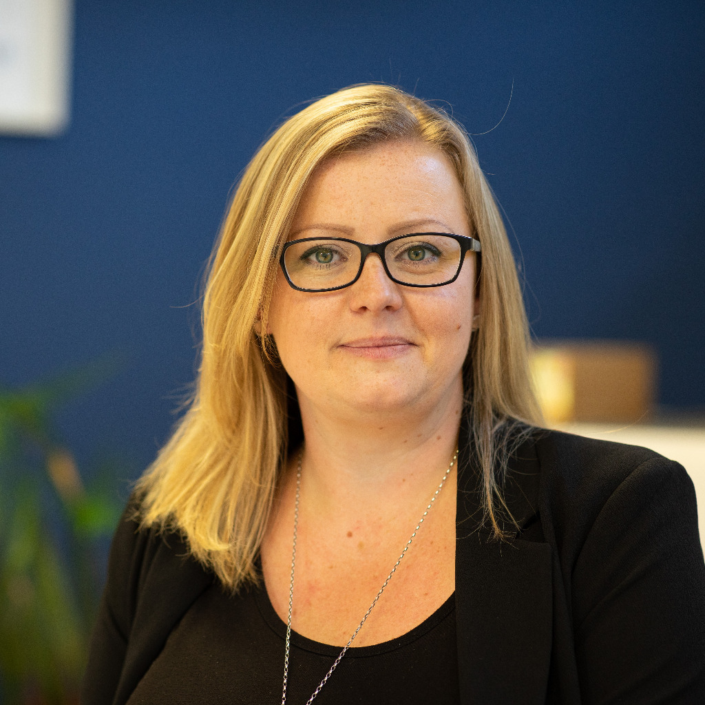 Franziska Keck - Vertriebssteuerung/Vertriebscontrolling - FAMIS GmbH ...