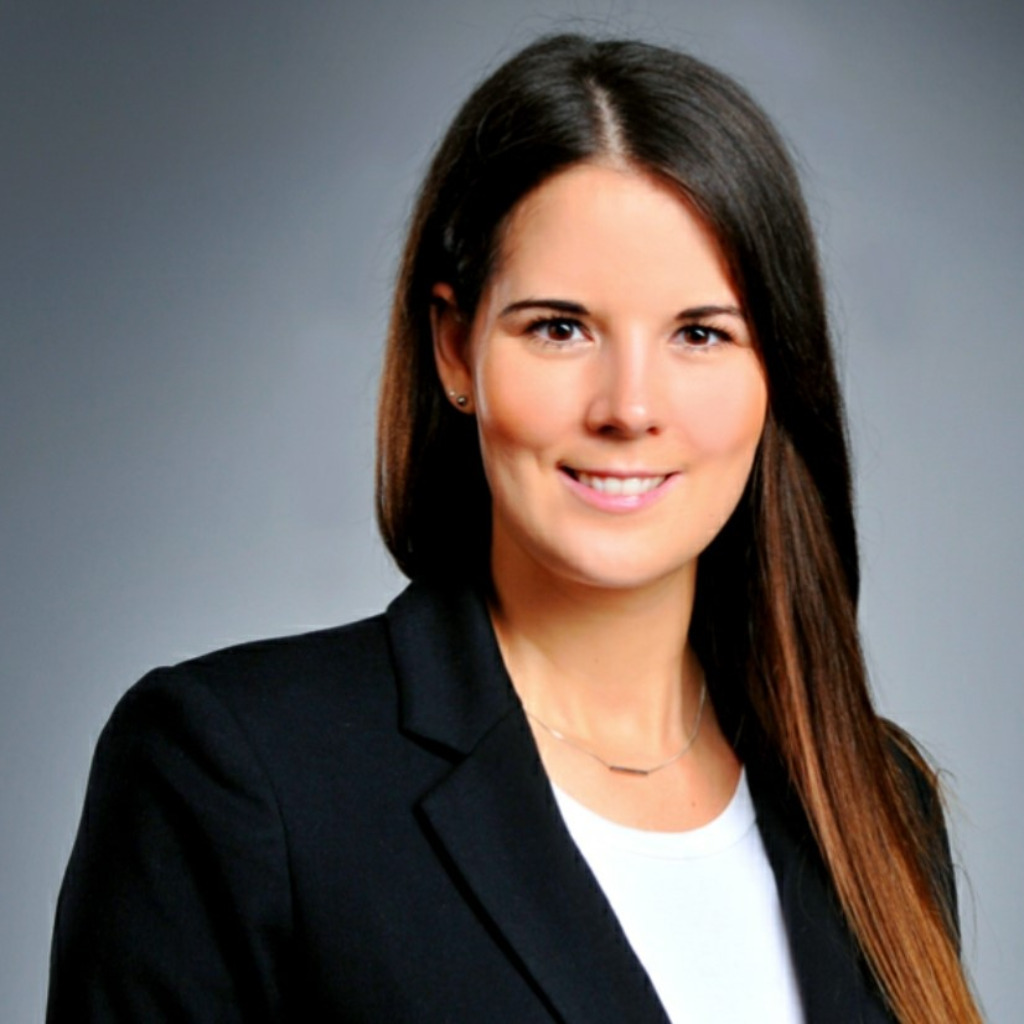 Jaqueline Pape - Immobilienkauffrau - IHK Potsdam | XING