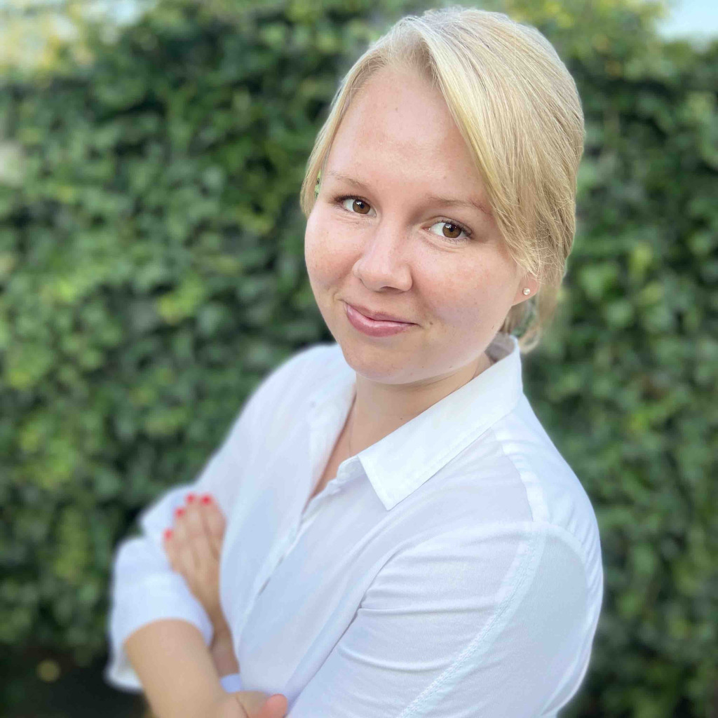 Thea Marie Guth - Psychologin Geriatrie - Regio Kliniken GmbH | XING