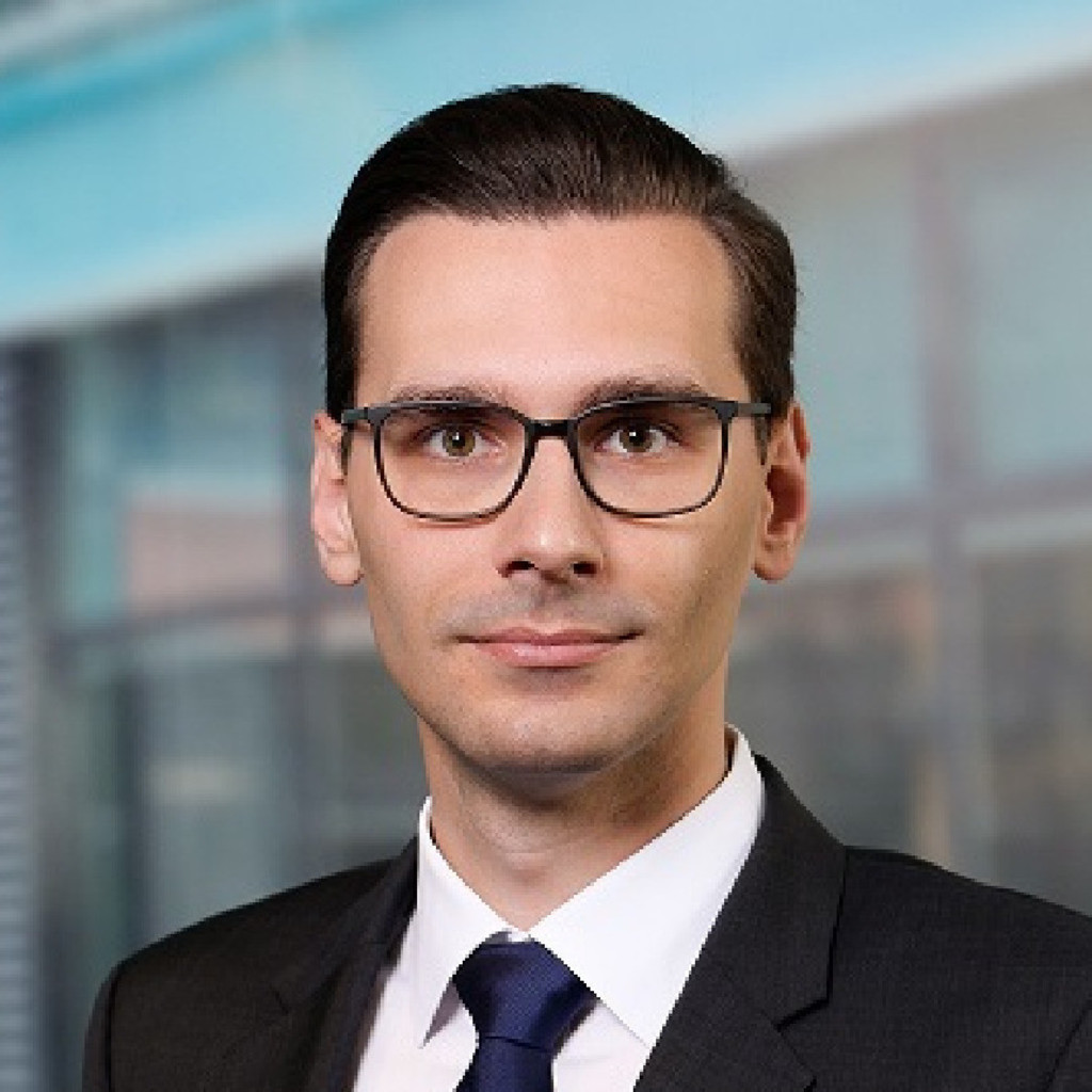 Niko Roskar - Geschäftsleiter - AkadRe GmbH | XING